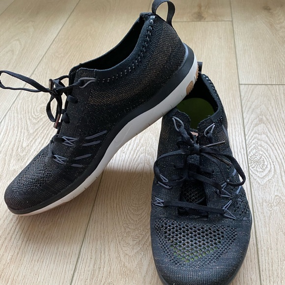 Nike | Shoes | Nike Focus Flyknit Gold Sparkle | Poshmark